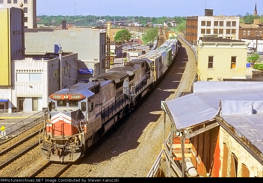 LMX 8512 West through downtown Aurora